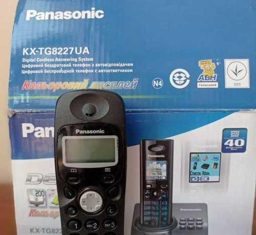 Телефон Panasonic KX -TG8227 UA