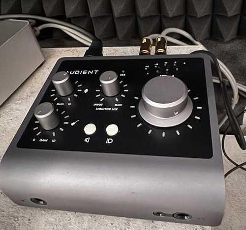 Audient id14 mkii