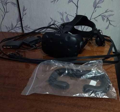 HTC Vive шлем   HTC Vive deluxe audio strap