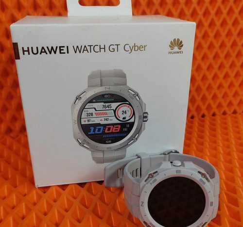 Смарт-часы huawei watch GT Cyber