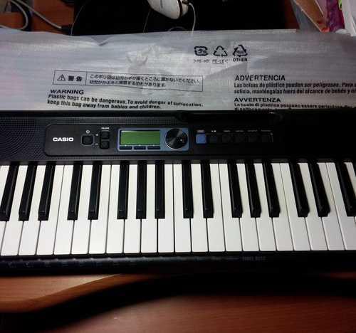 Casio CT-S300 cинтезатор / пианино