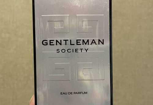 Gentleman society givenchy