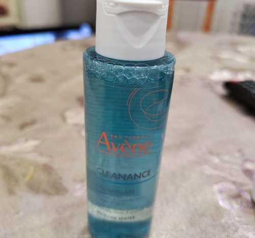 Мицеллярная вода Avene