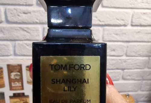 Shanghai Lily Tom Ford