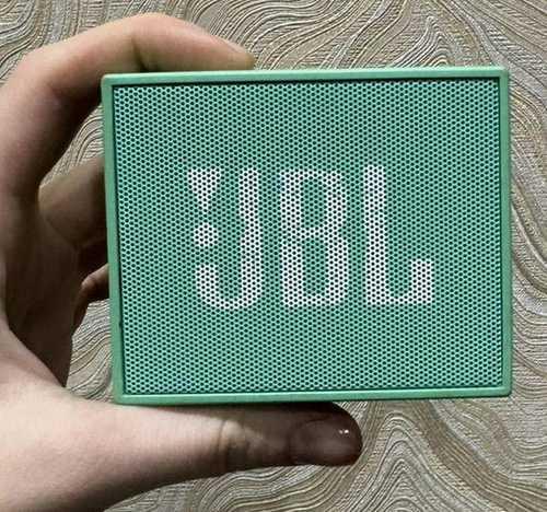 Колонка jbl go