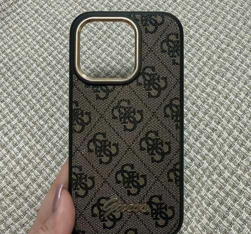 Чехол на iPhone 14 pro guess
