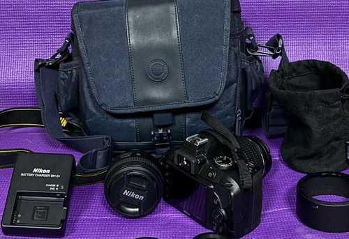 Зеркальный фотоаппарат Nikon D3300 + 2 объектива