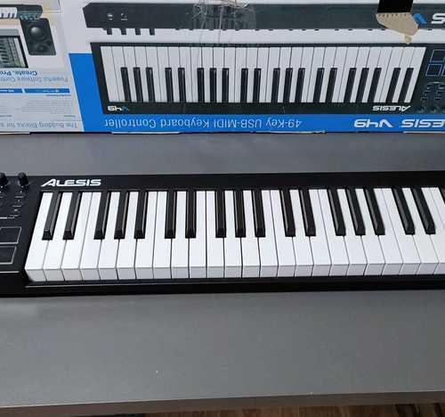 Midi-клавиатура Alesis V49