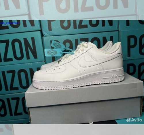 Кроссовки Nike Air Force 1 white оригинал Poizon