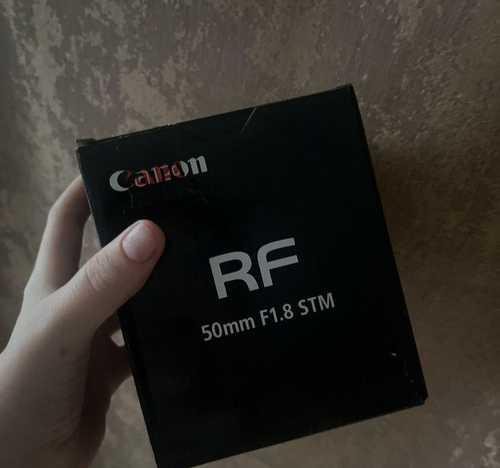 Обьектив Canon RF 50mm