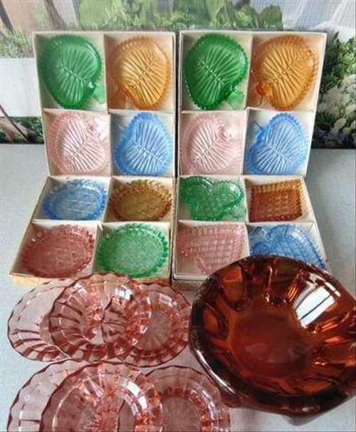 Цветное стекло и хрусталь розетки, конфетница СССР