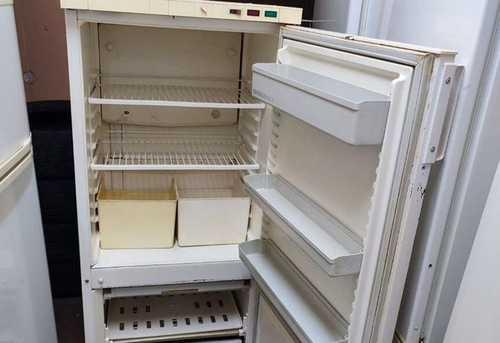 Холодильник Snaige 117.Бесплатная Доставка