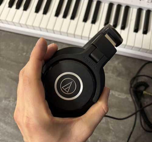 Наушники полноразмерные Audio-Technica ATH-M40x