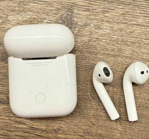 Беспроводные наушники apple airpods