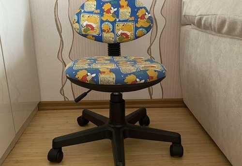 Продам детский компьютерный стул