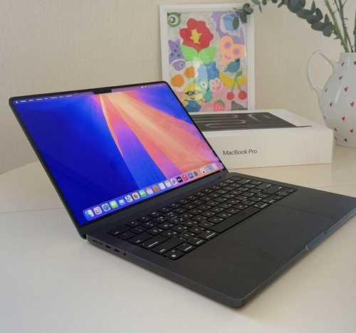 MacBook Pro 14 2023 M3 Pro 18Gb 1Tb в идеале