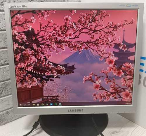 ЖК монитор 17" Samsung 710N