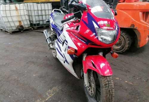 Разбор Honda CBR 600 F-3 1997 запчасти