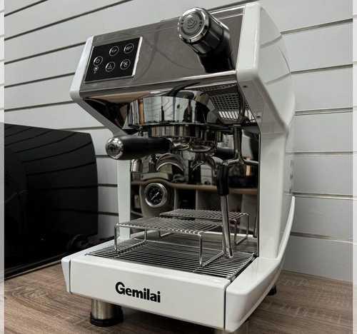 Кофемашина Gemilai GM3200D Гемилаи GM3200D