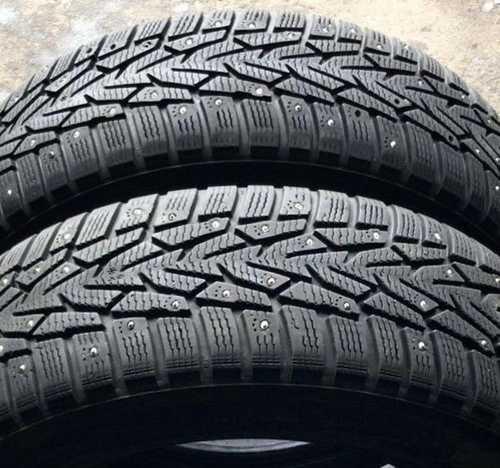 Nokian Tyres Hakkapeliitta 7 215/65 R16