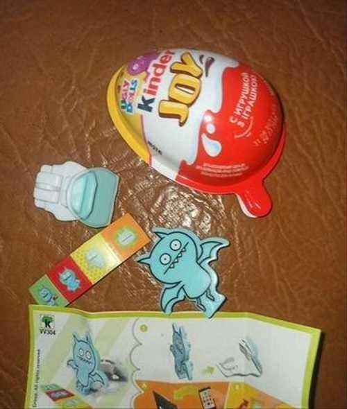 Kinder joy Ugly Dolls / emoji