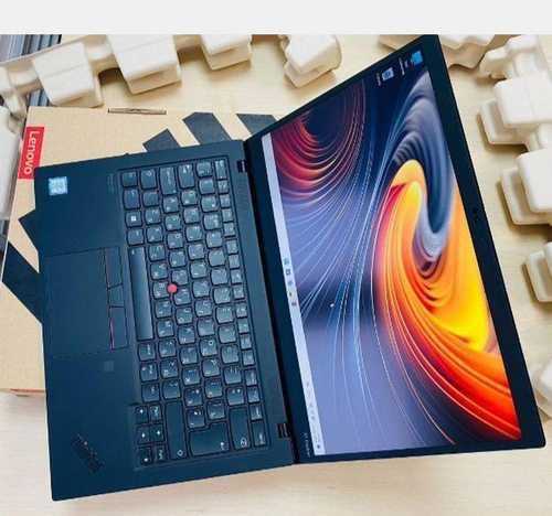 Lenovo X1 Carbon i7