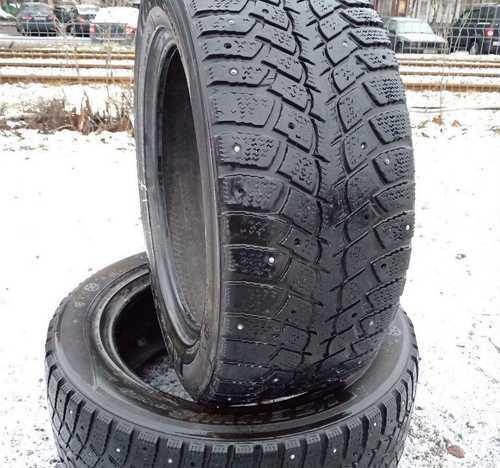 Kumho I'Zen Wis KW19 235/55 R17 103T