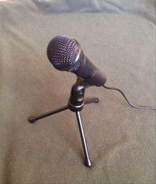 Микрофон новый