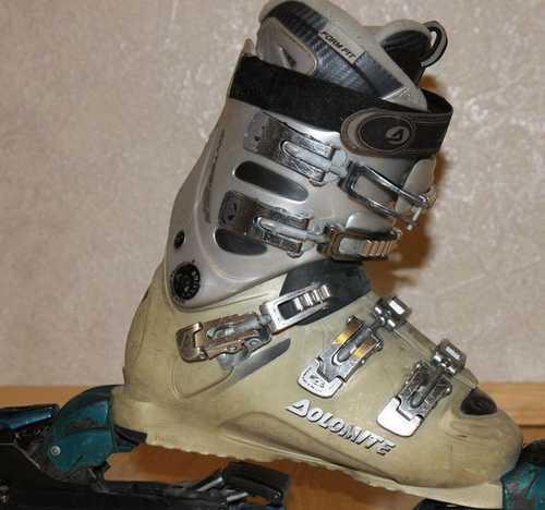Комплект горные лыжи Salomon + ботинки Dolomite
