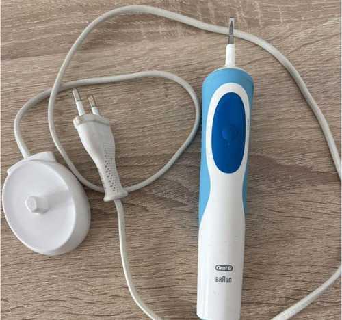 Продам зубную щётку Oral B Braun