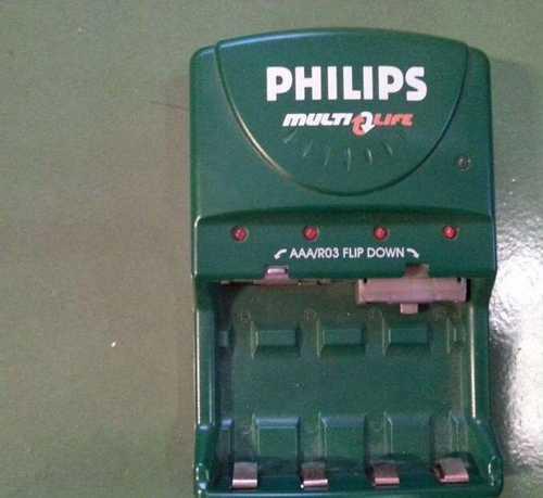 Зарядное устройство Philips для батареек