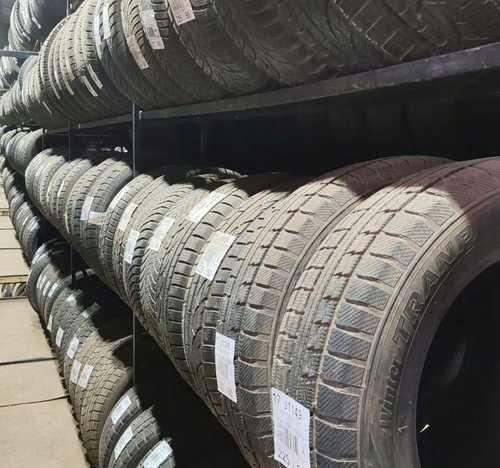 Nexen N'Priz AH8 215/55 R17 94L