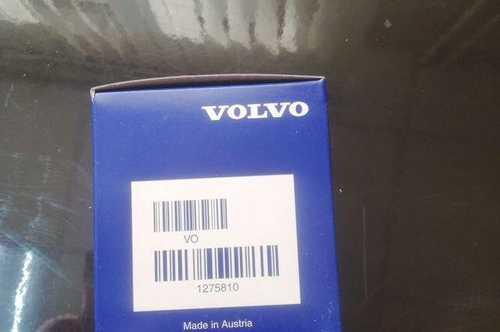 Volvo фильтр масляный новый 1275810
