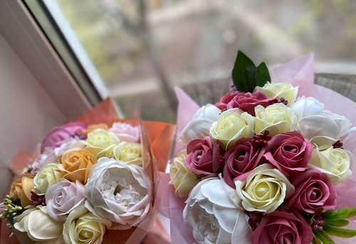 Букеты цветов из мыльных роз и мыльных пионов