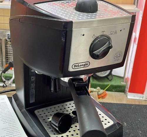 Кофеварка рожковая delonghi