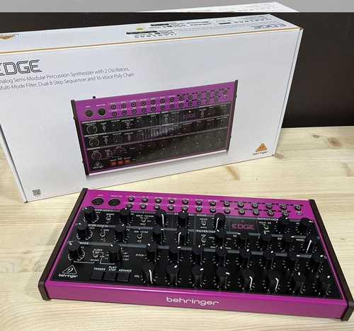 Аналоговый синтезатор Behringer Edge