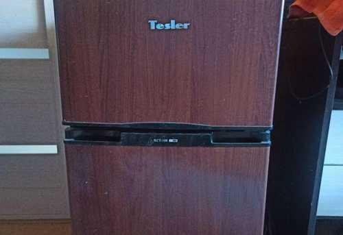 Холодильник Tesler RCT-100 wood