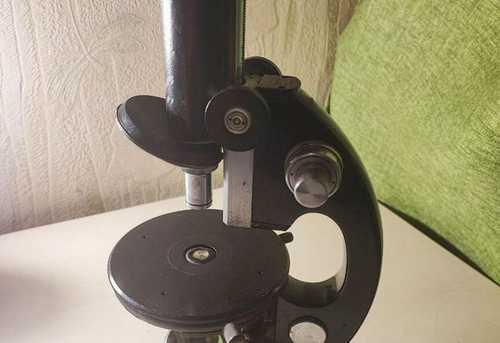 Биологический микроскоп из СССР