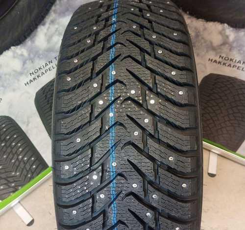 Ikon Tyres Nordman 8 215/60 R17 100T