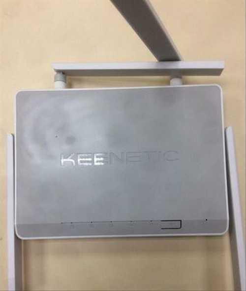 Wi-Fi роутер Keenetic Hero 4G