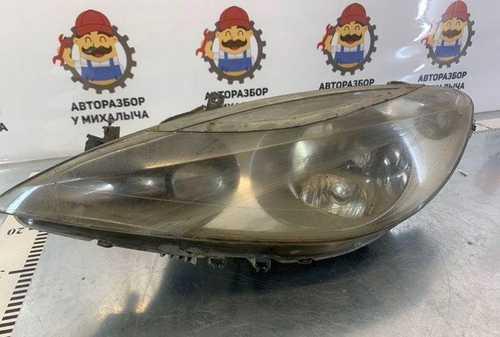 Фара передняя левая Peugeot 307 3A/C 2001