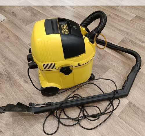 Моющий пылесос karcher бу