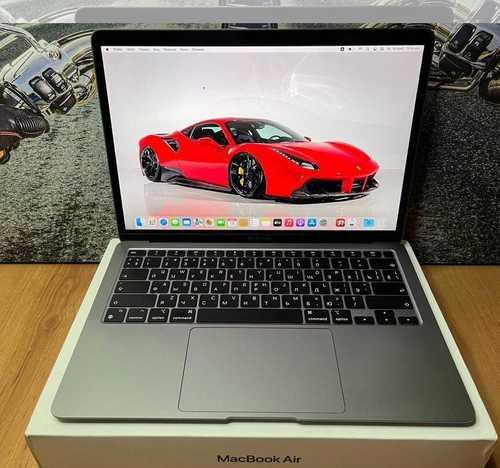 MacBook Air 13 (2020, M1), 256 ГБ, M1 (8-core), RAM 8 ГБ, GPU 7-core