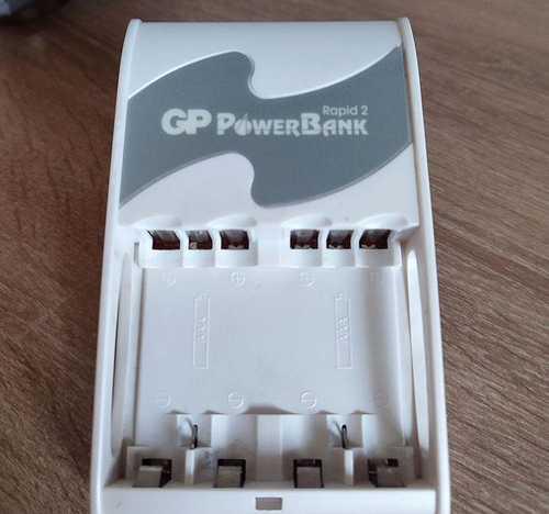 Зарядное устройство GP PowerBank Rapid 2