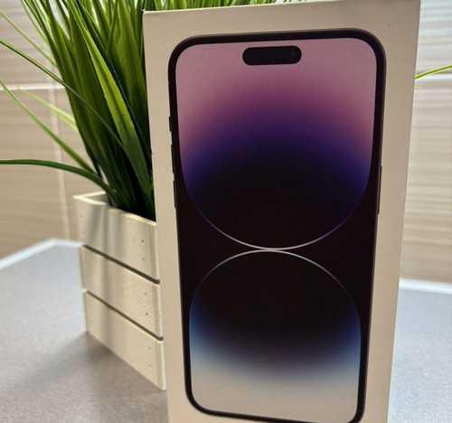 Коробка от iPhone 14 pro max