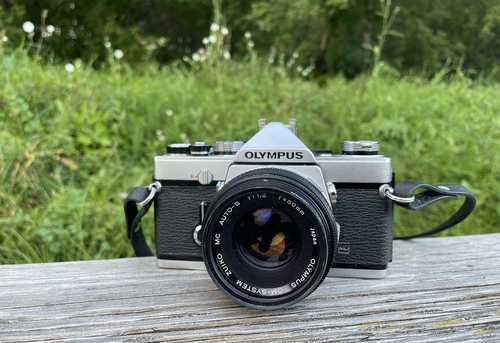 Плёночный фотоаппарат Olympus OM-1 + 50 1.8