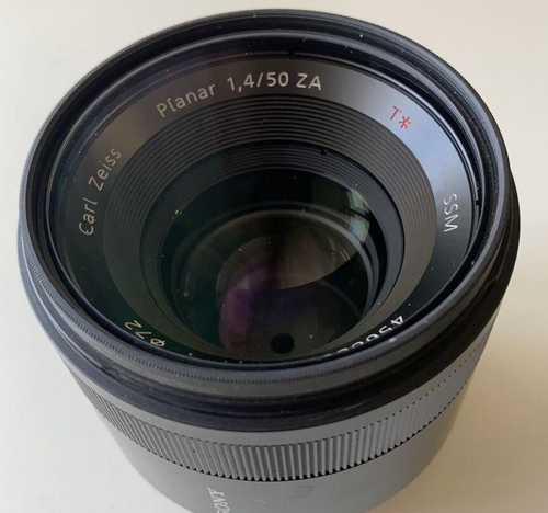 Sony Carl Zeiss Planar T 50mm F1.4 ZA SSM