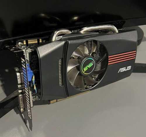 Видеокарта GTX 550ti