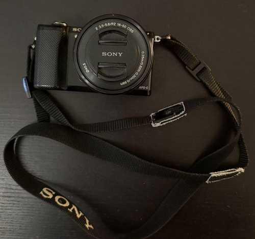 Фотоаппарат Sony a5000 с объективом selp 1650