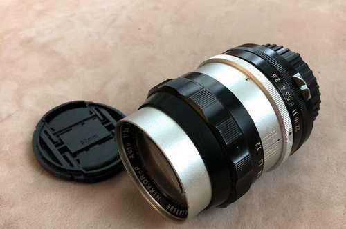 Nikon Nikkor-P 105mm 2.5 Nippon Kogaku